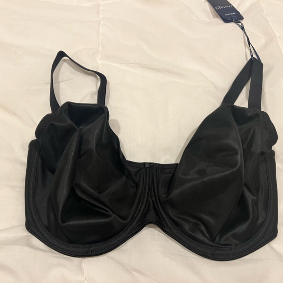 Fantasie | Intimates & Sleepwear | Fantasie Black Smoothing Bra Size ...